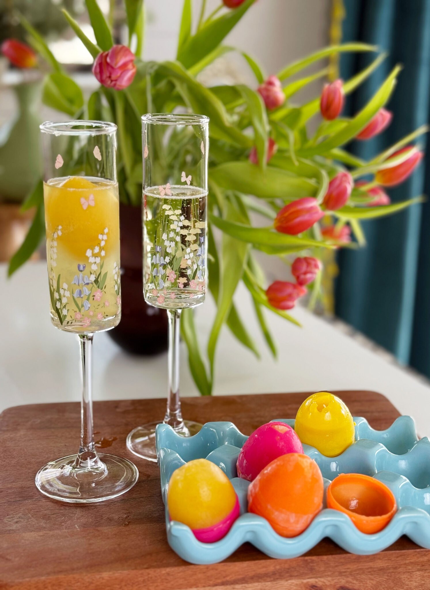 Egg Ice Cubes For Easter Brunch Mimosas - Pink Pop Party